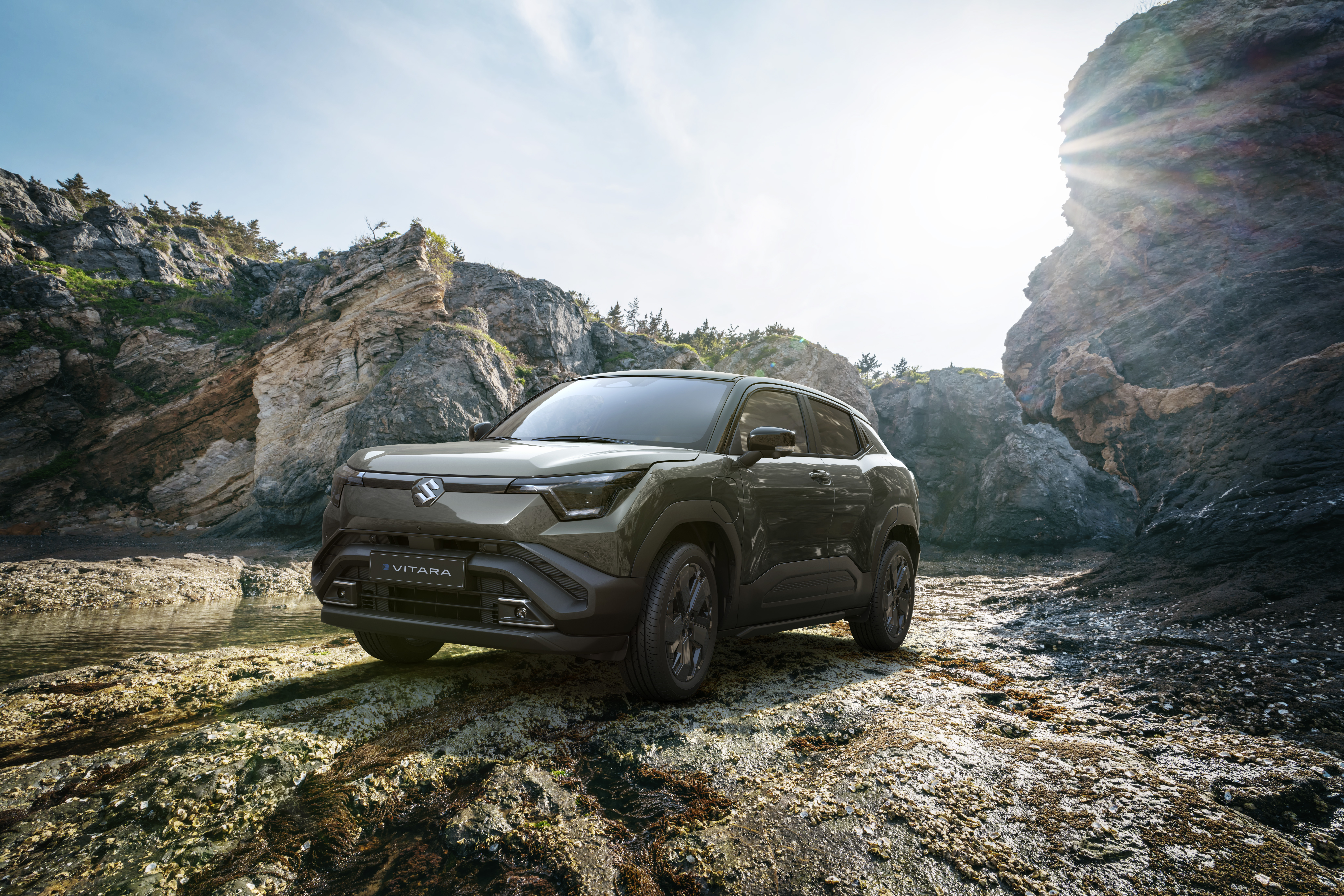 SUZUKI eVITARA - 02.jpg